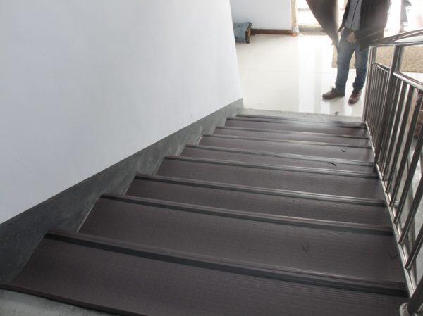 Resilient Stair Tread and Riser – BuildStarR
